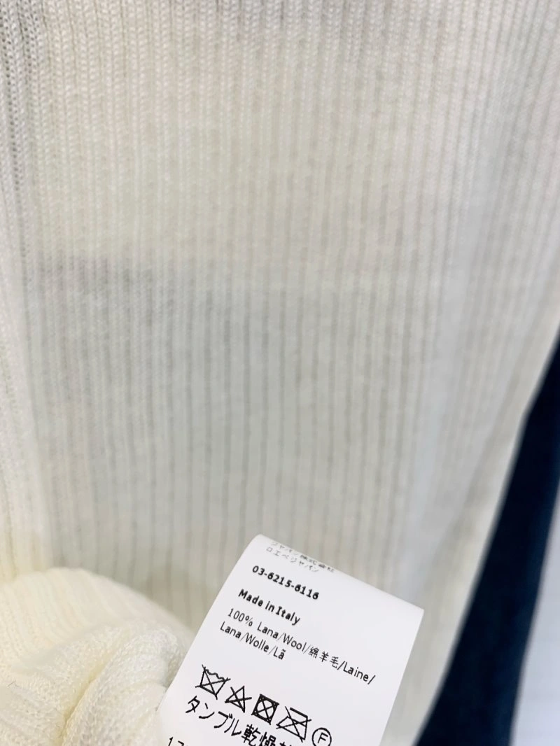 Bargain Unclassified Brand Vest
