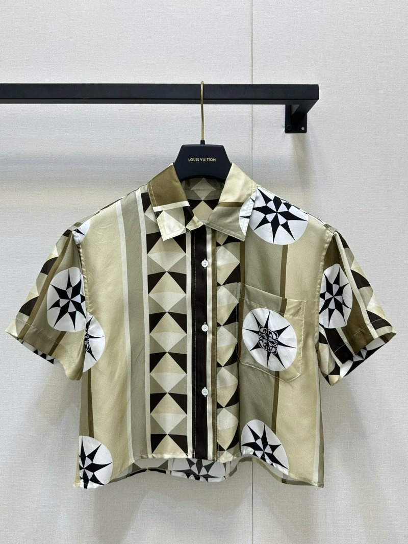 Unclassified Brand Vest