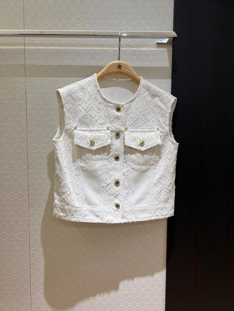 Unclassified Brand Vest