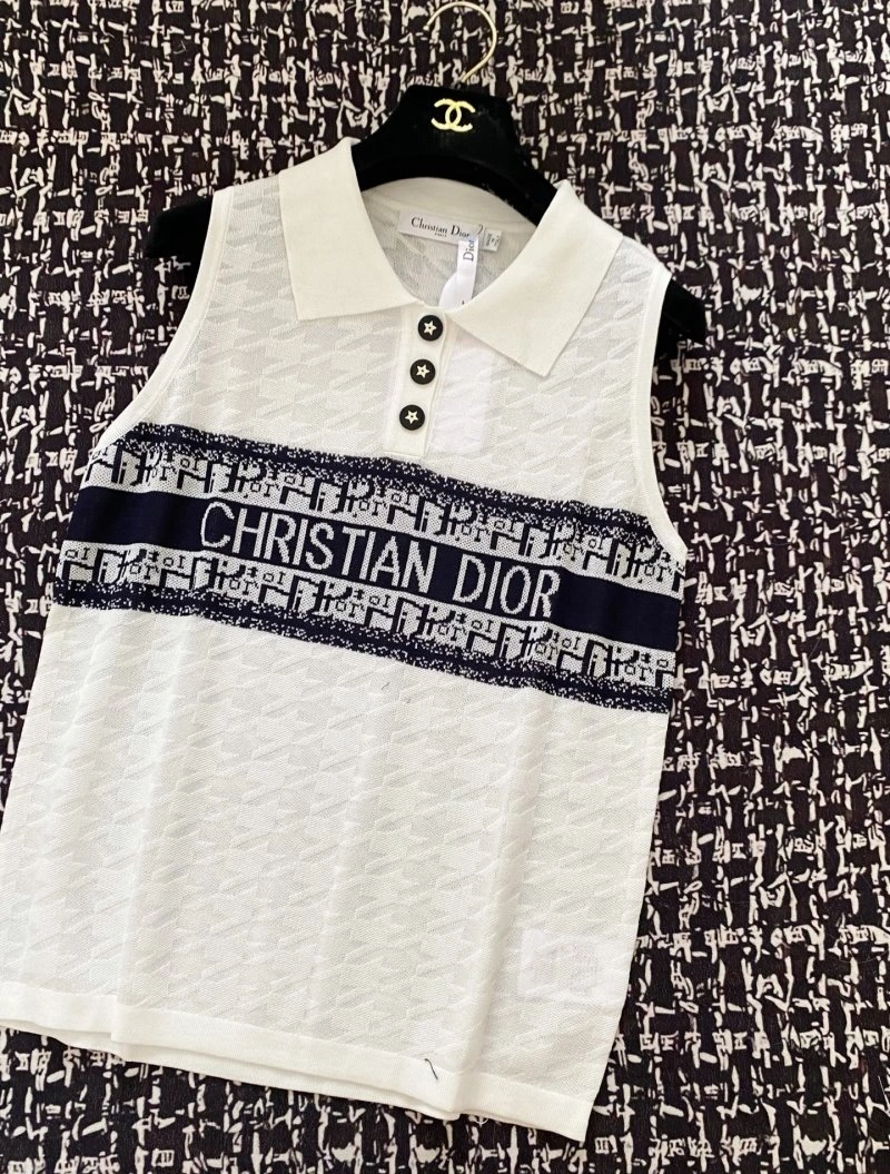Unclassified Brand Vest