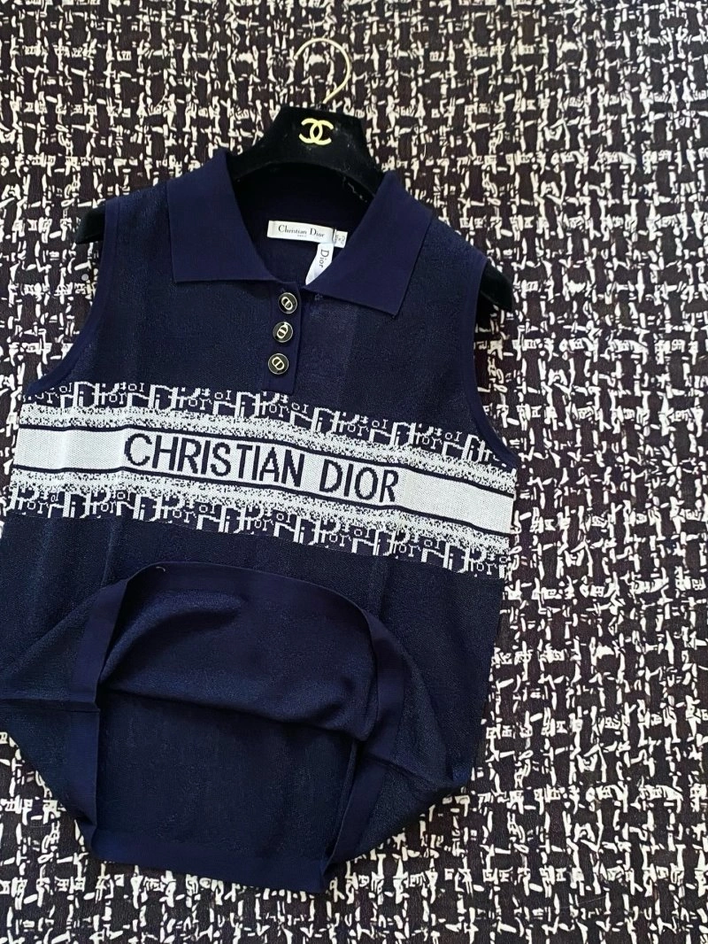 Official Unclassified Brand Vest