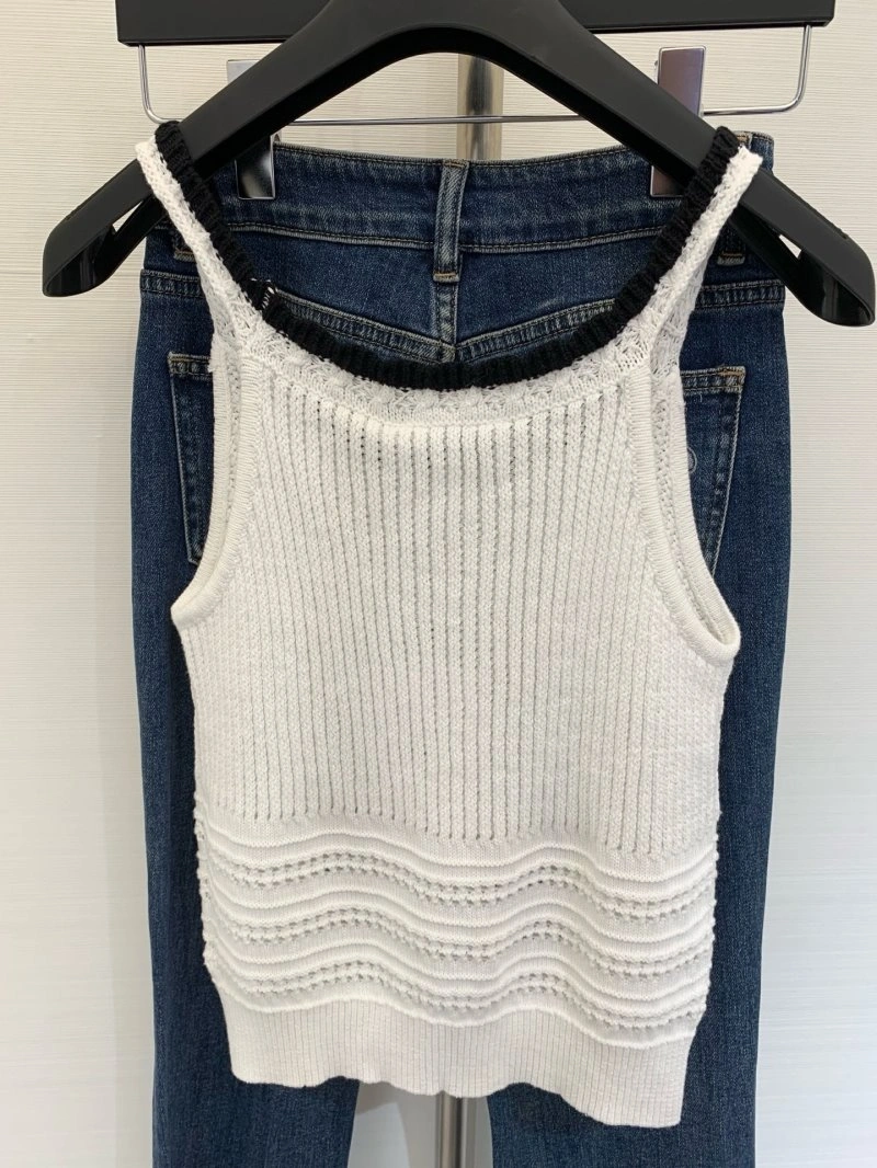 Indistinguishable Unclassified Brand Vest