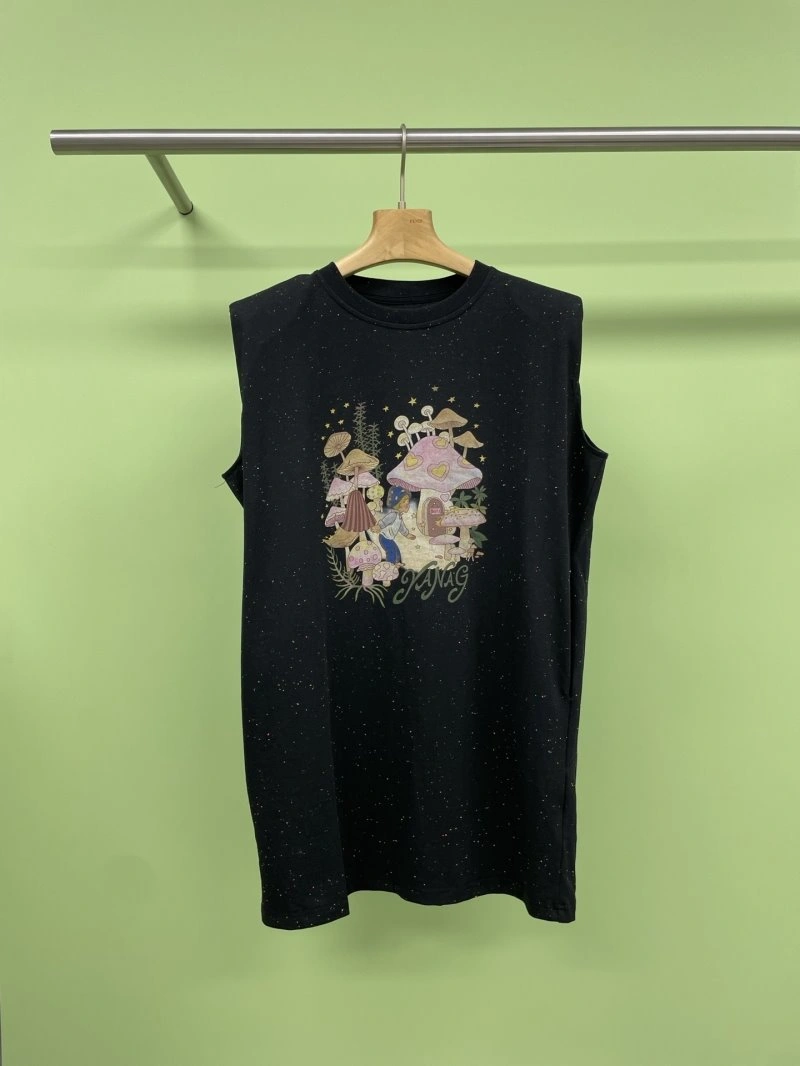 Unclassified Brand Vest