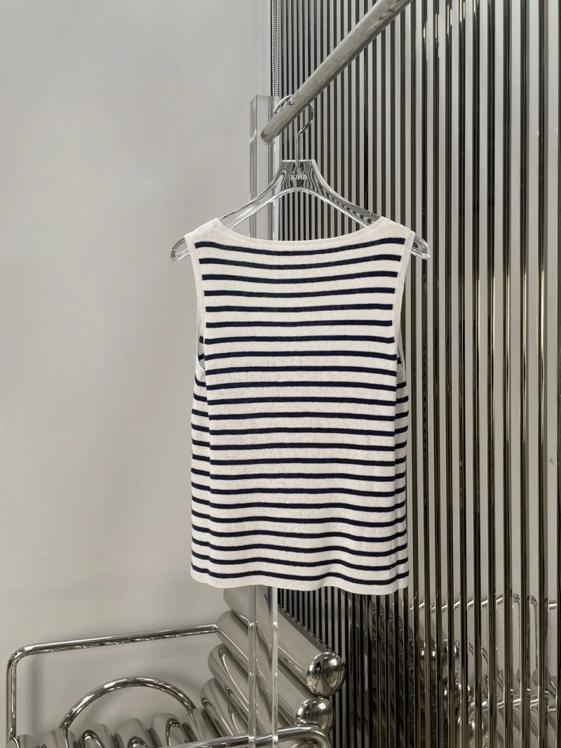 Cut-rate Unclassified Brand Vest