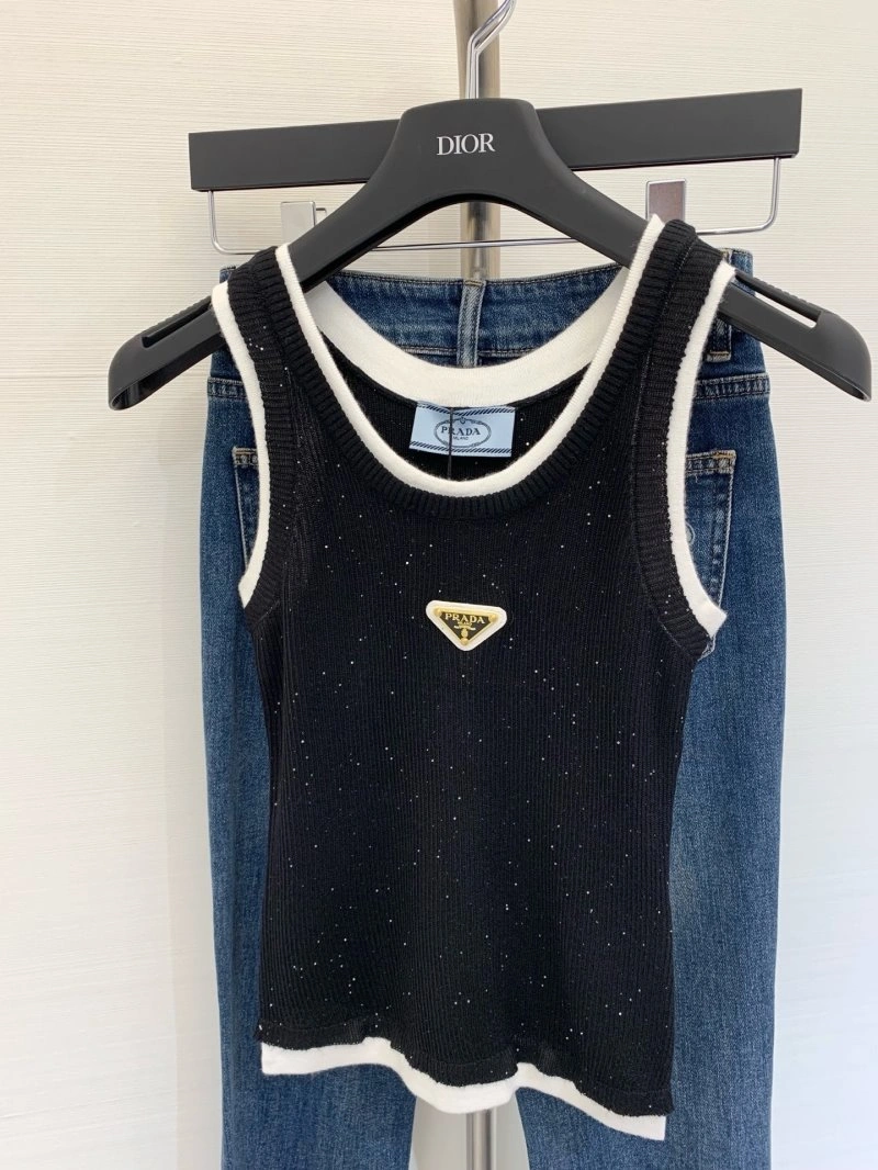 Unclassified Brand Vest