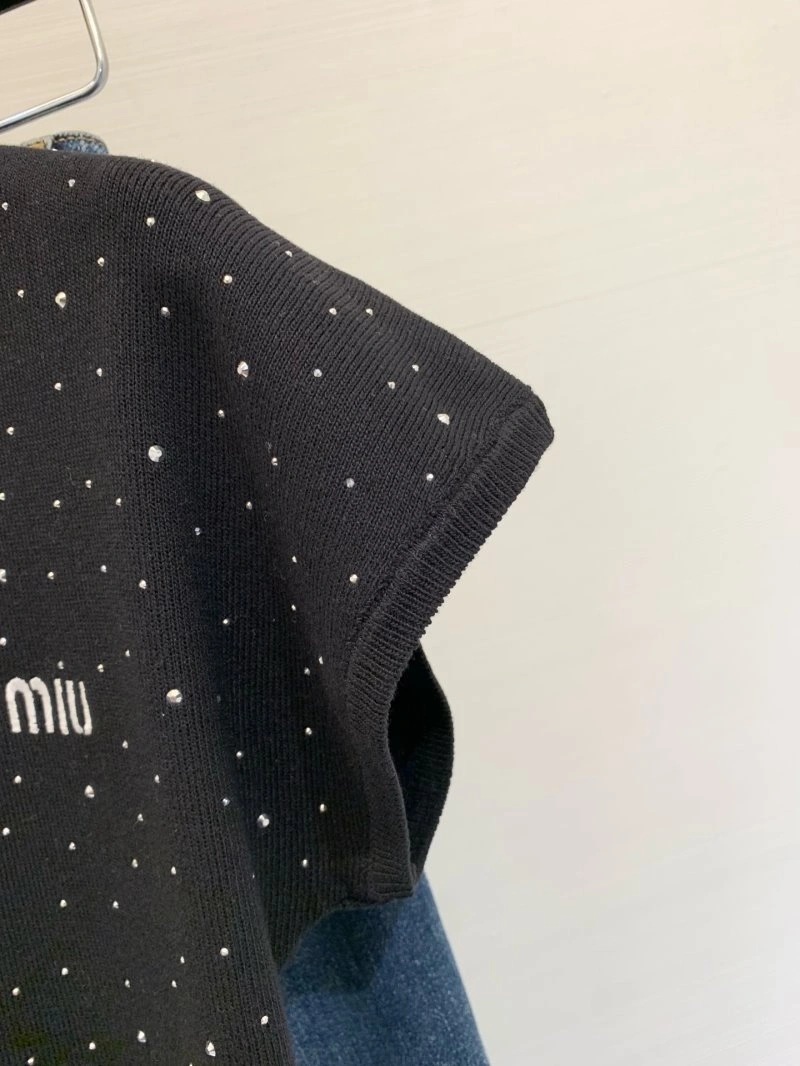 Inexpensive Unclassified Brand Vest