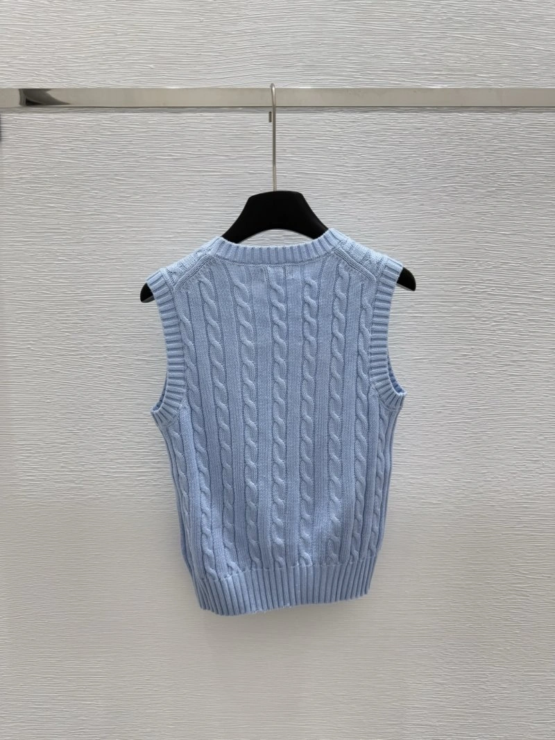Low-cost Unclassified Brand Vest