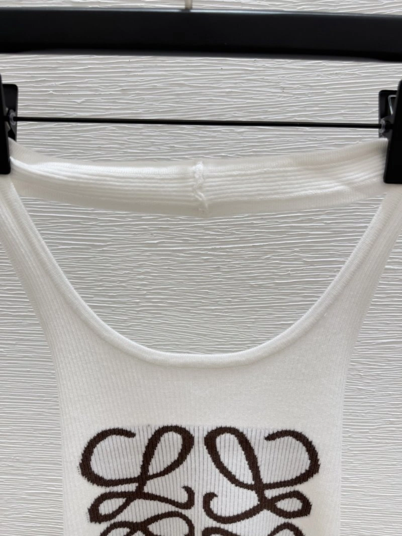 Budget-friendly Unclassified Brand Vest