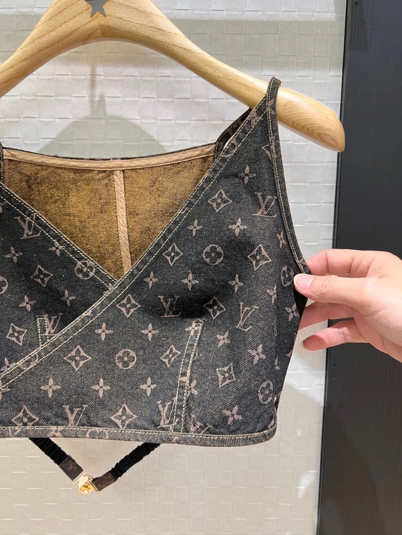 Affordable Unclassified Brand Vest