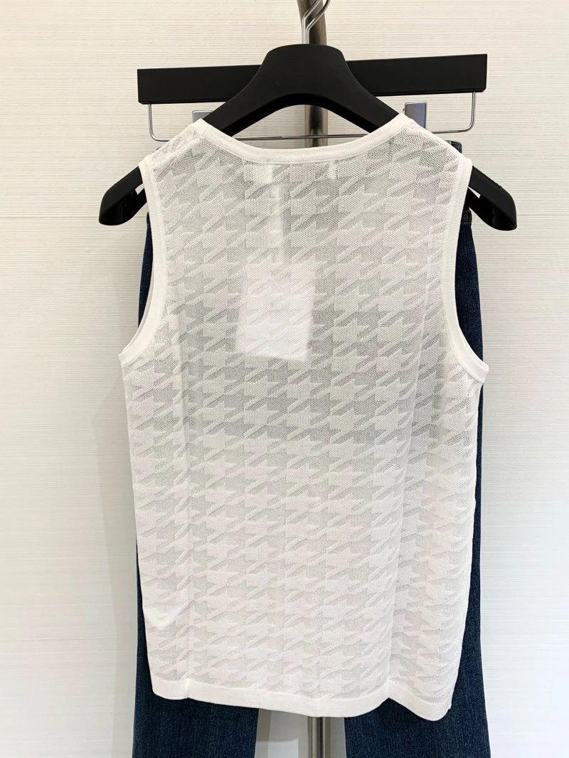 Accurate model Unclassified Brand Vest