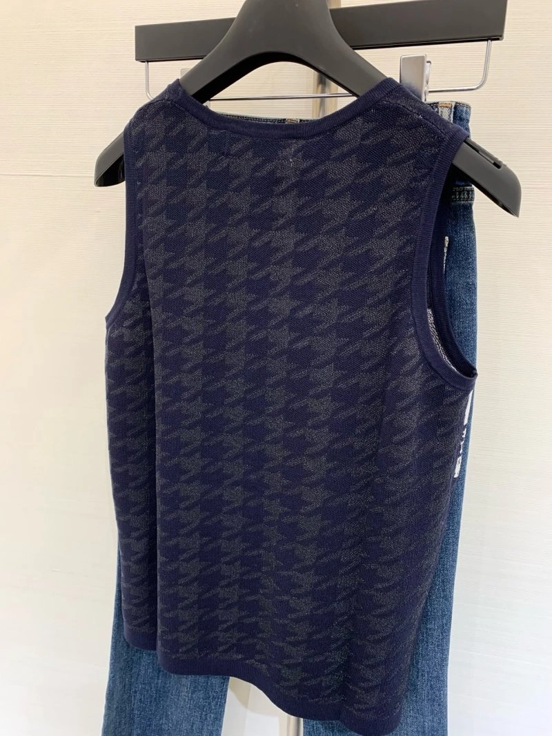 Top match Unclassified Brand Vest