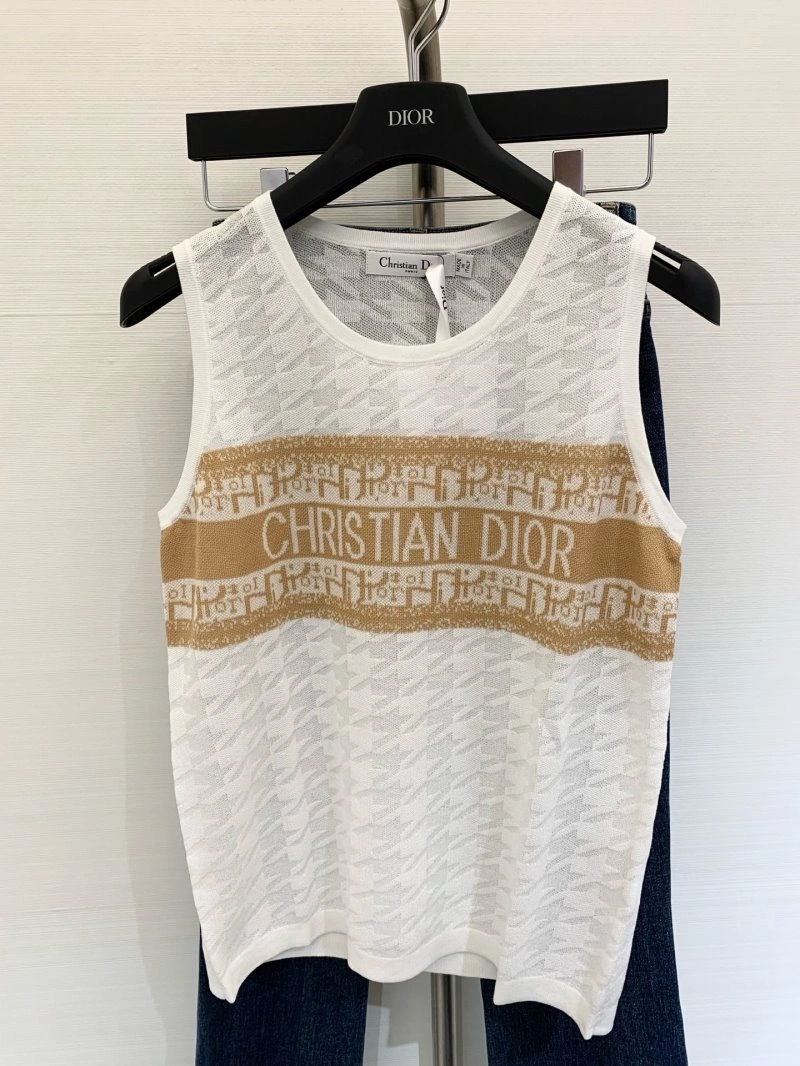 Unclassified Brand Vest