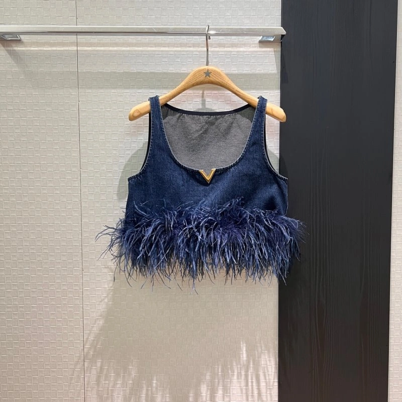 Unclassified Brand Vest