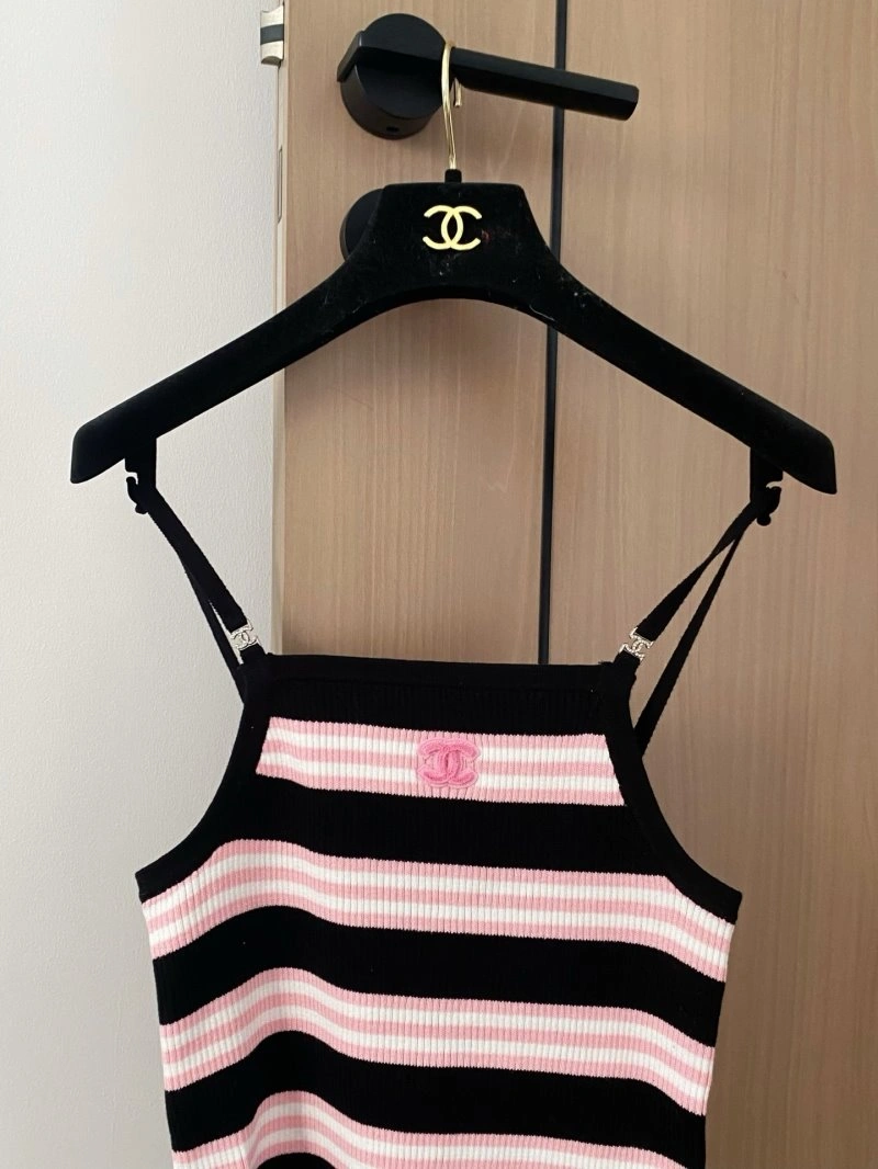 Bargain Unclassified Brand Vest