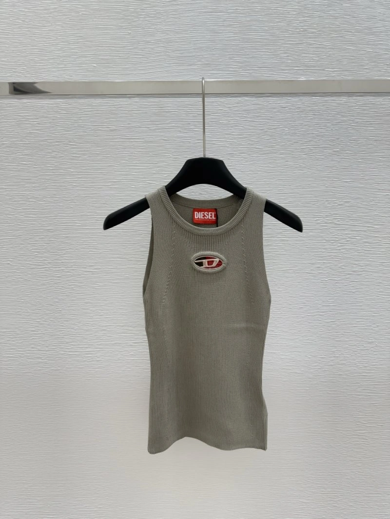 Unclassified Brand Vest