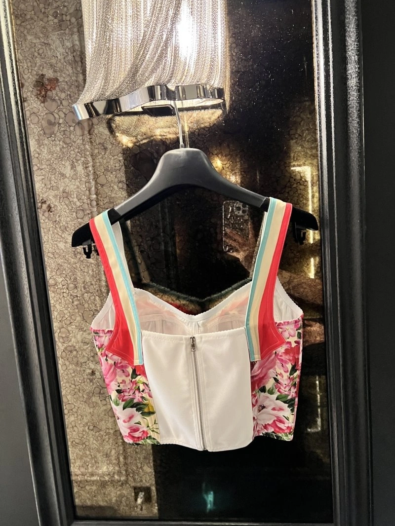 Cut-rate Unclassified Brand Vest