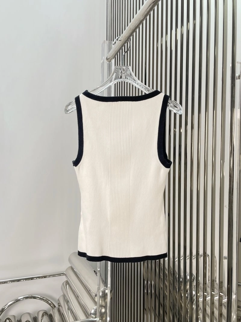 Low-cost Unclassified Brand Vest