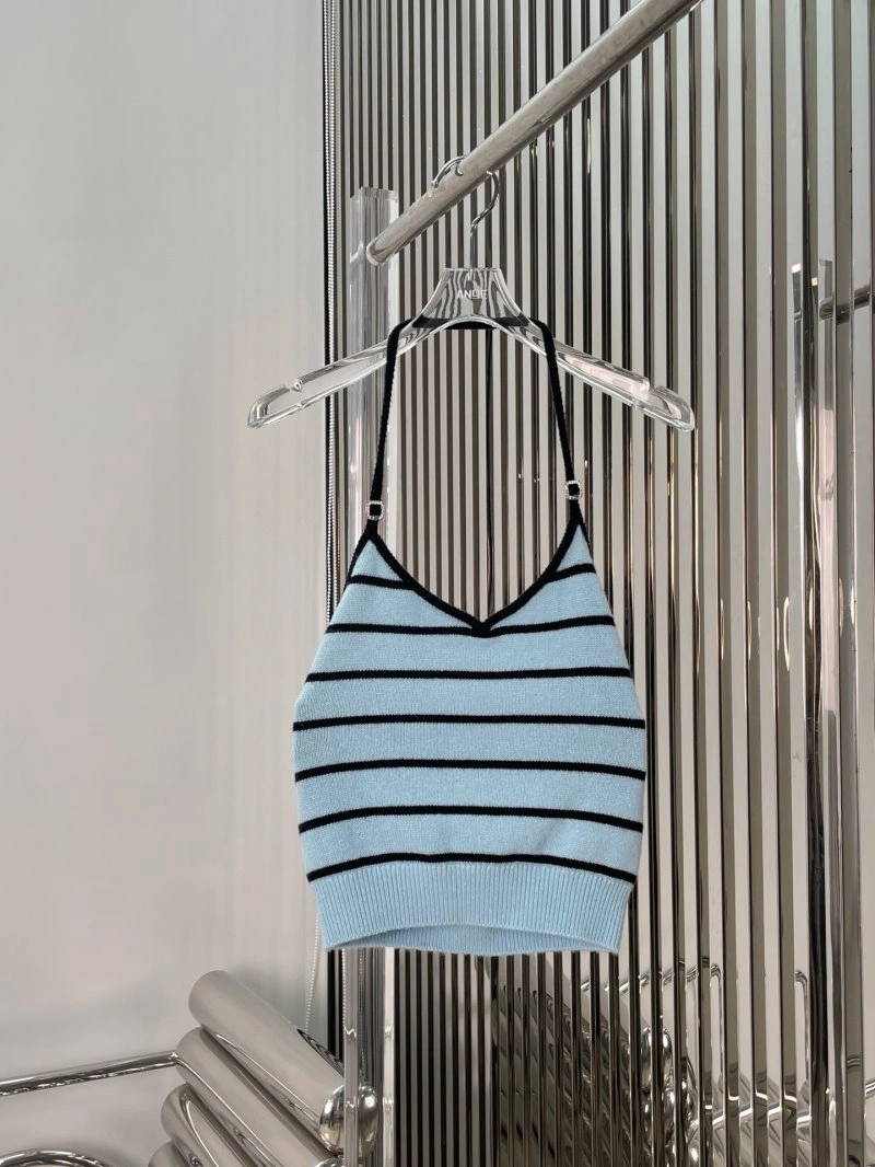 Unclassified Brand Vest