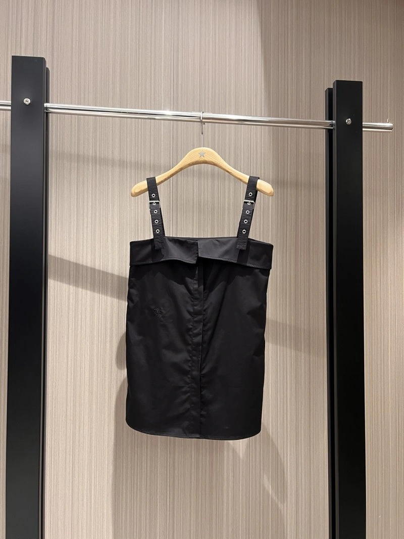 Unclassified Brand Vest