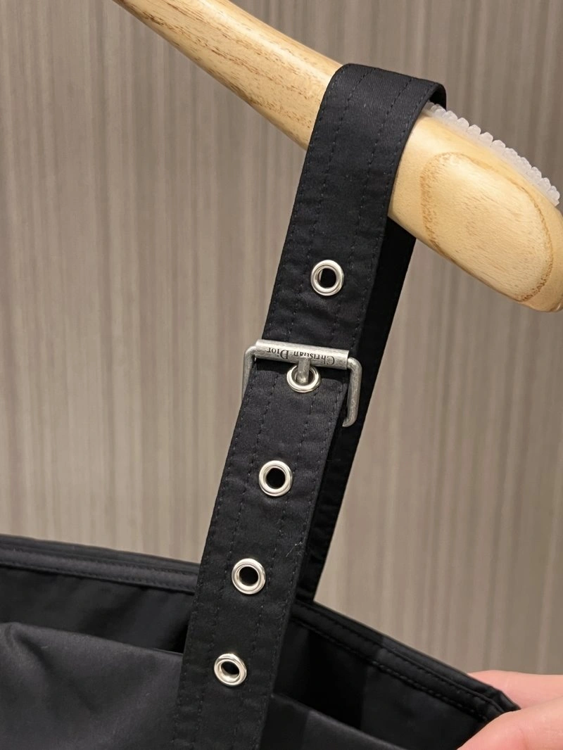 Affordable Unclassified Brand Vest