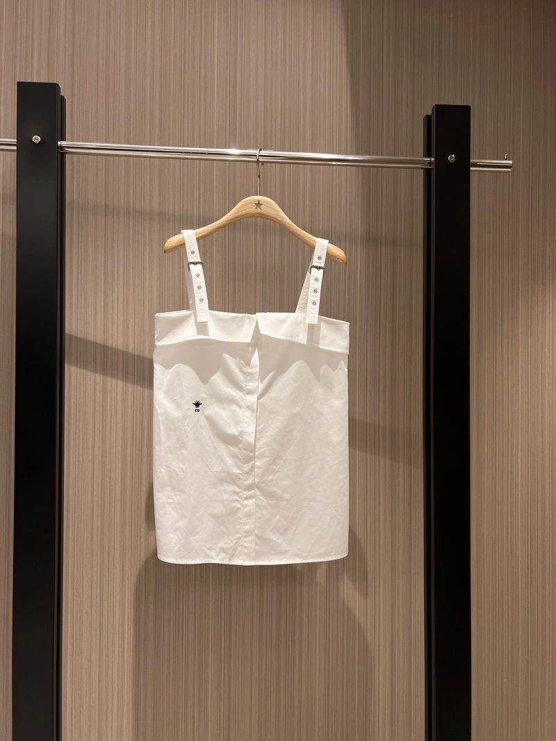 Unclassified Brand Vest