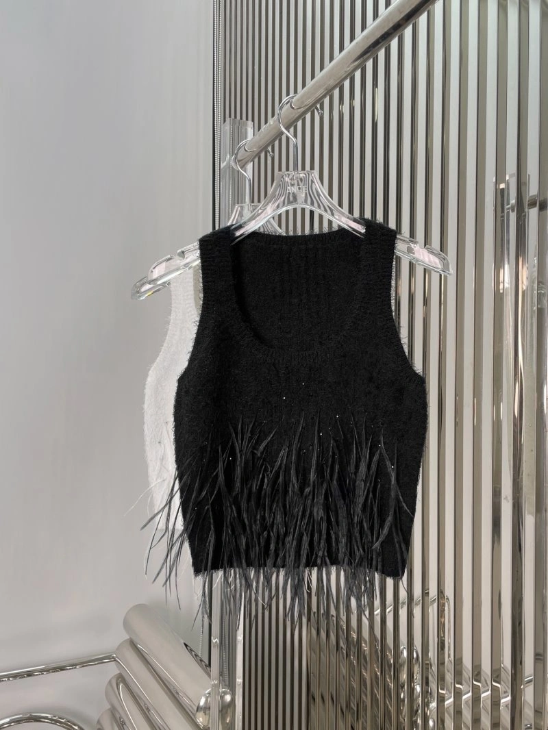 Unclassified Brand Vest