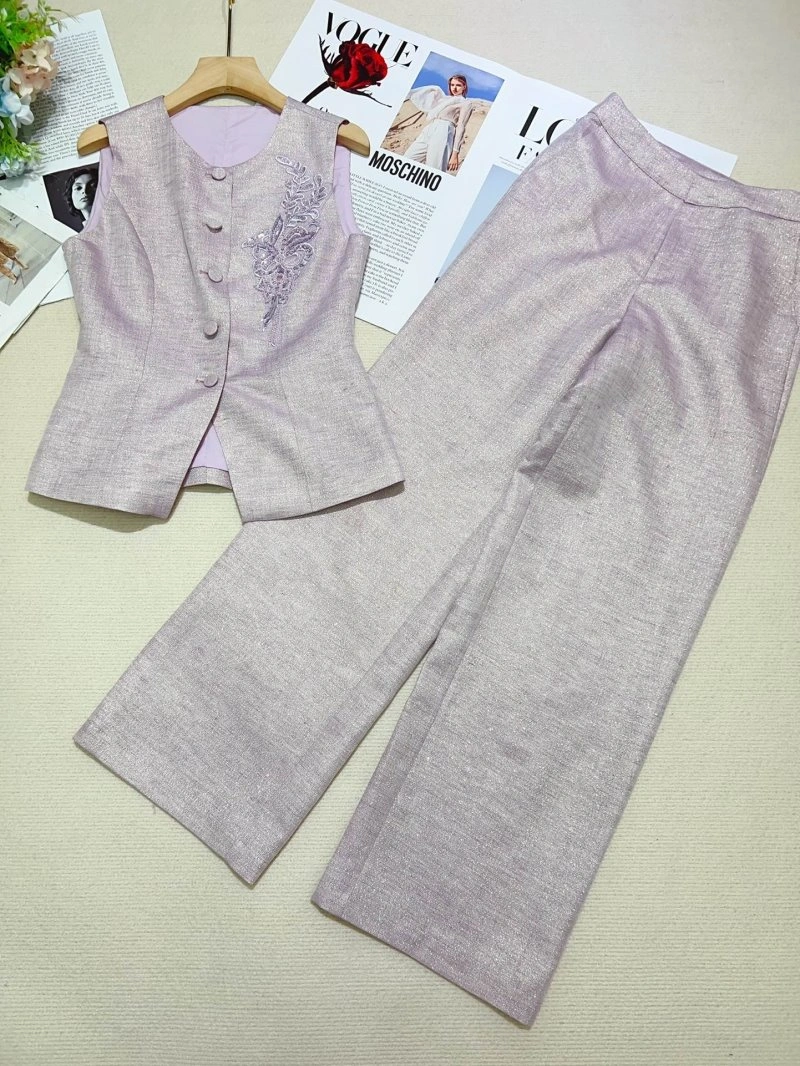 Cut-rate Unclassified Brand Vest