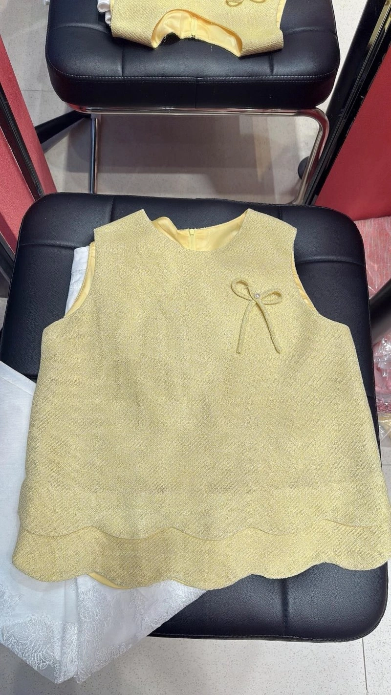 Authentic Unclassified Brand Vest