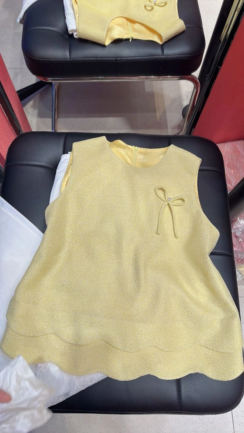 Authentic Unclassified Brand Vest