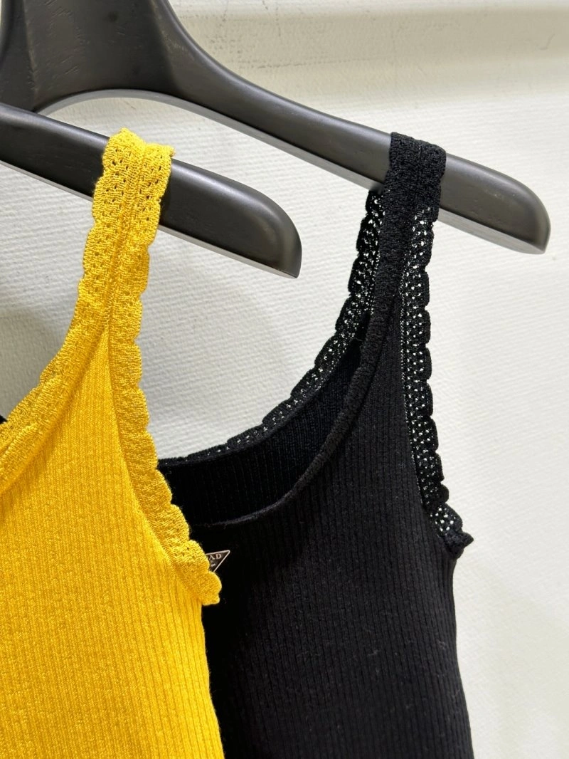 Affordable Unclassified Brand Vest