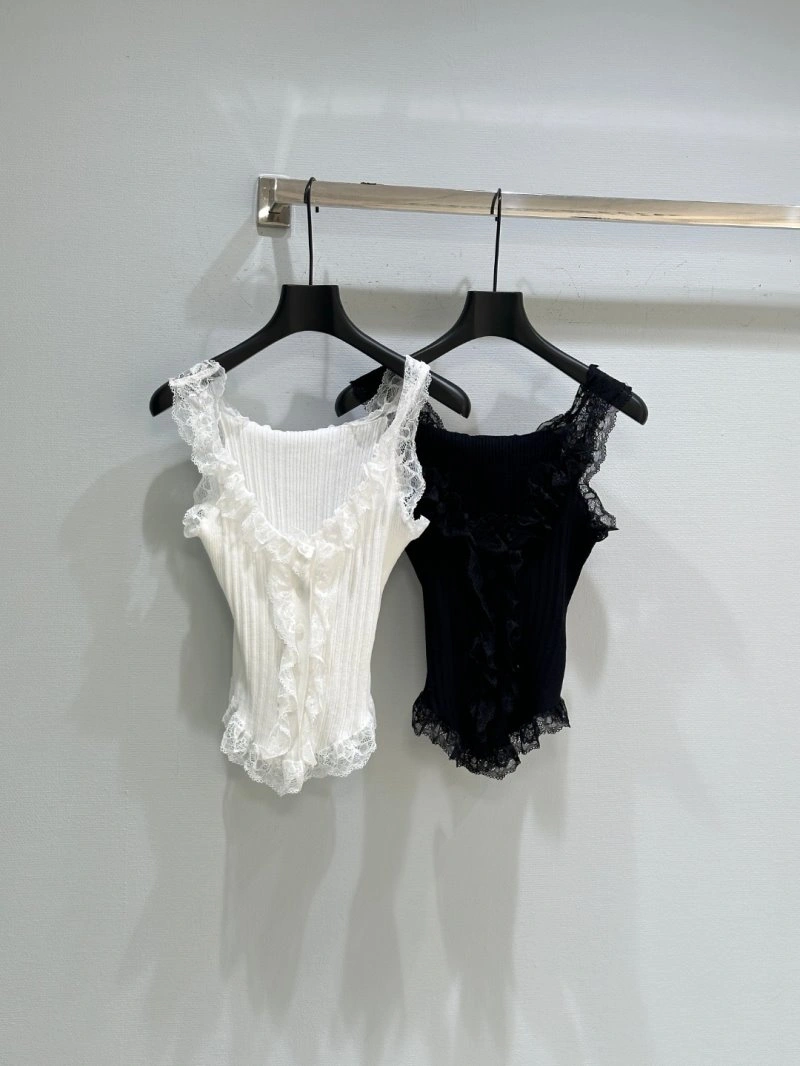 Unclassified Brand Vest