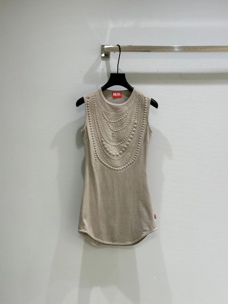 Unclassified Brand Vest