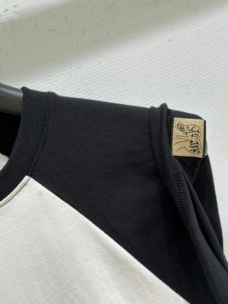 Discounted Unclassified Brand Vest