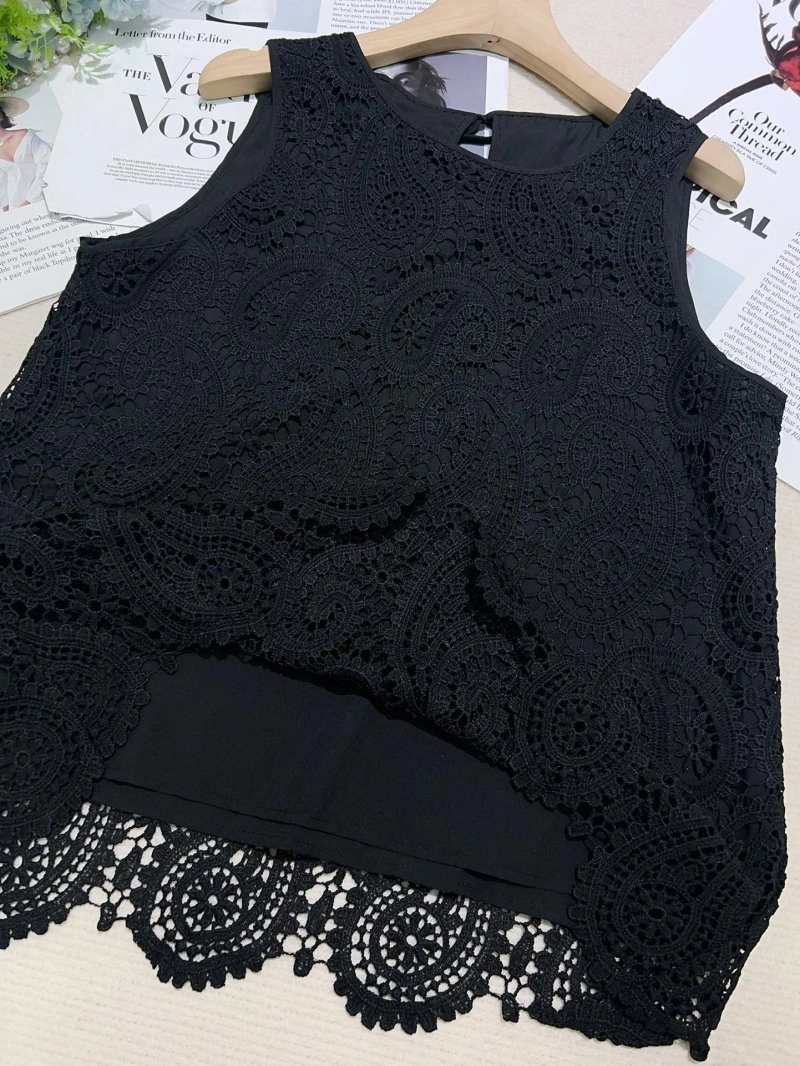 Indistinguishable Unclassified Brand Vest