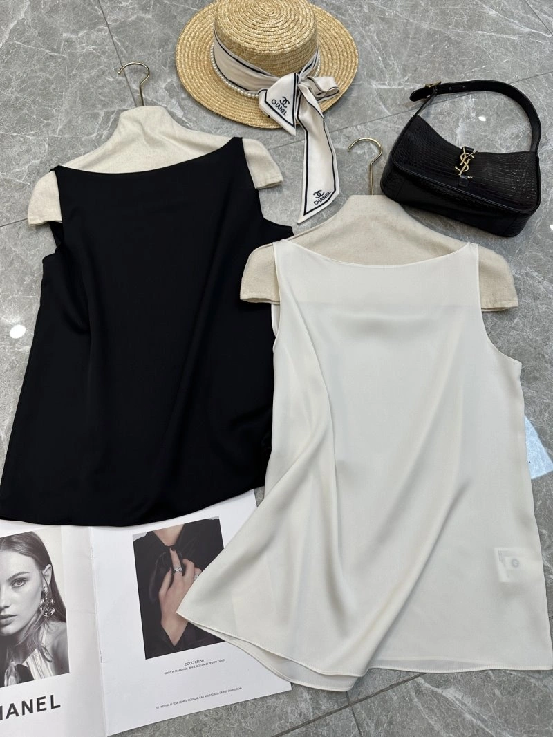 Unclassified Brand Vest