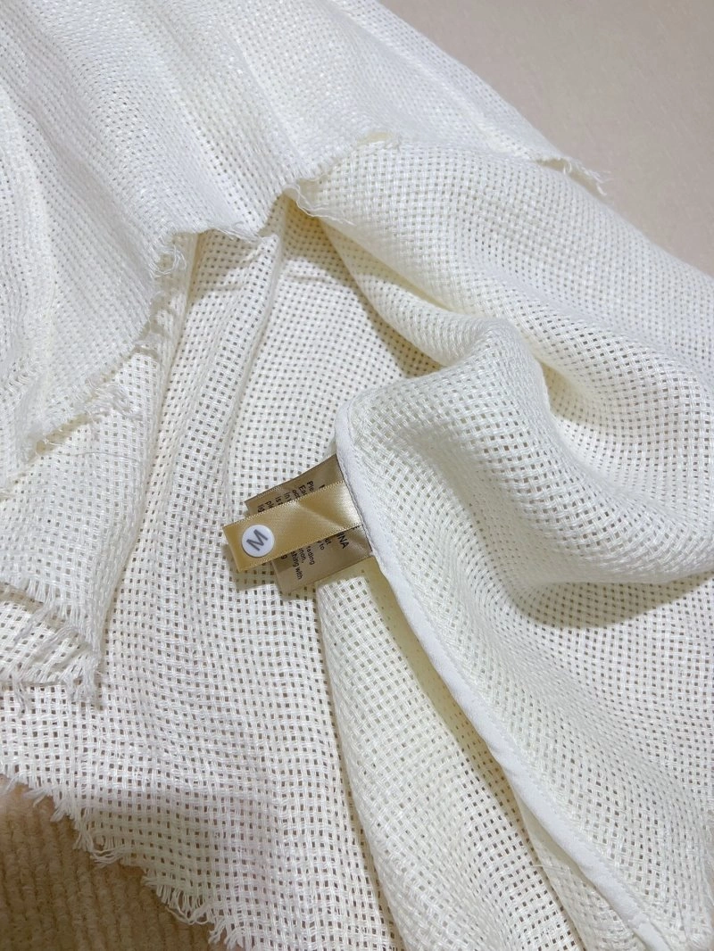 Bargain Unclassified Brand Vest