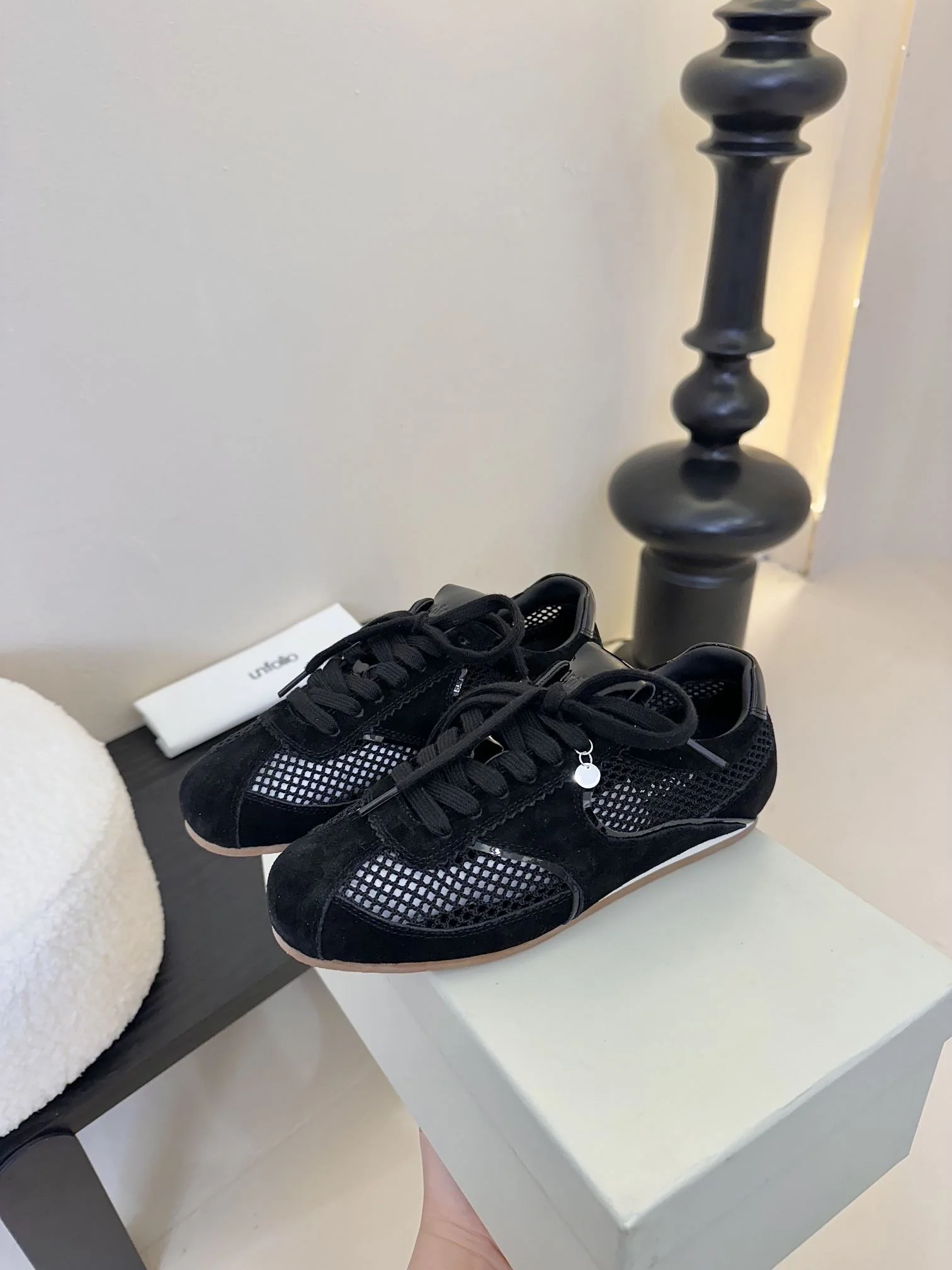 Brand-original Unfolio Shoes