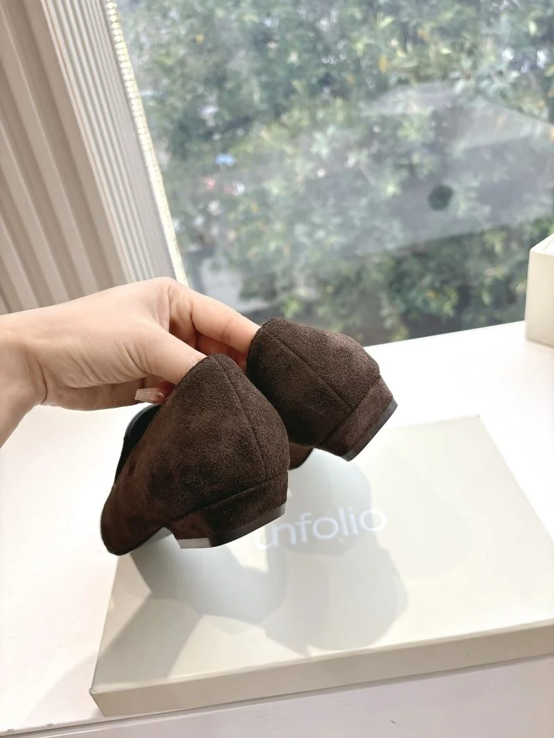 Factory-made Unfolio Shoes