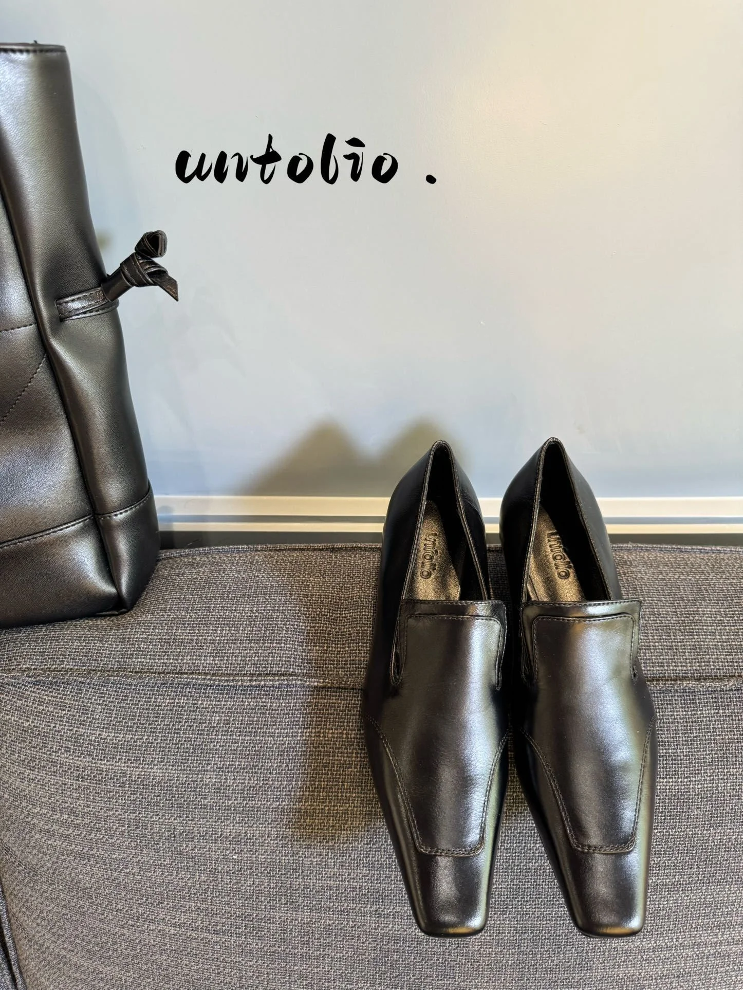 Unfolio Shoes