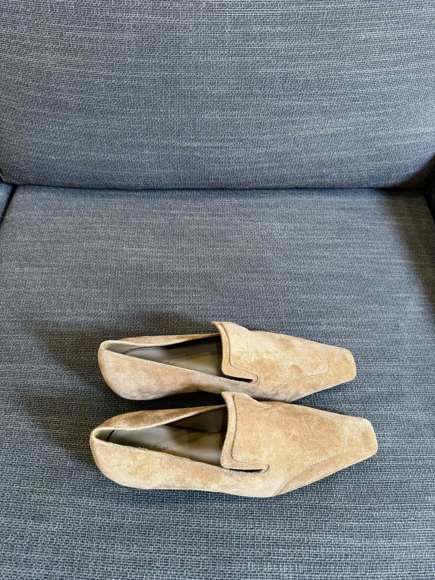 Budget-friendly Unfolio Shoes