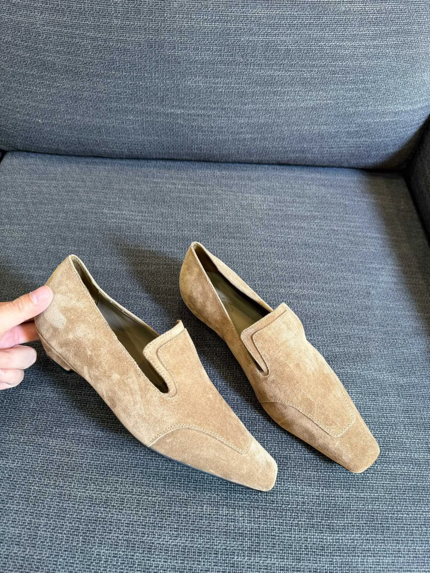Budget-friendly Unfolio Shoes