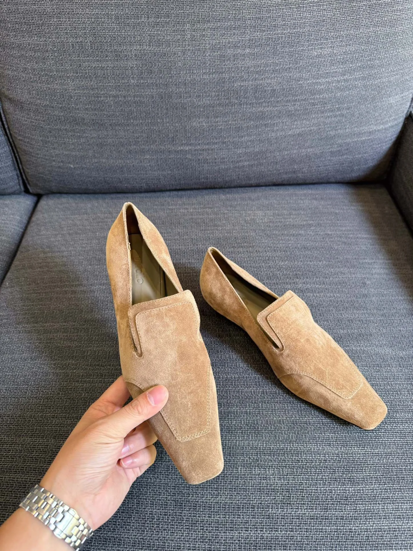 Budget-friendly Unfolio Shoes