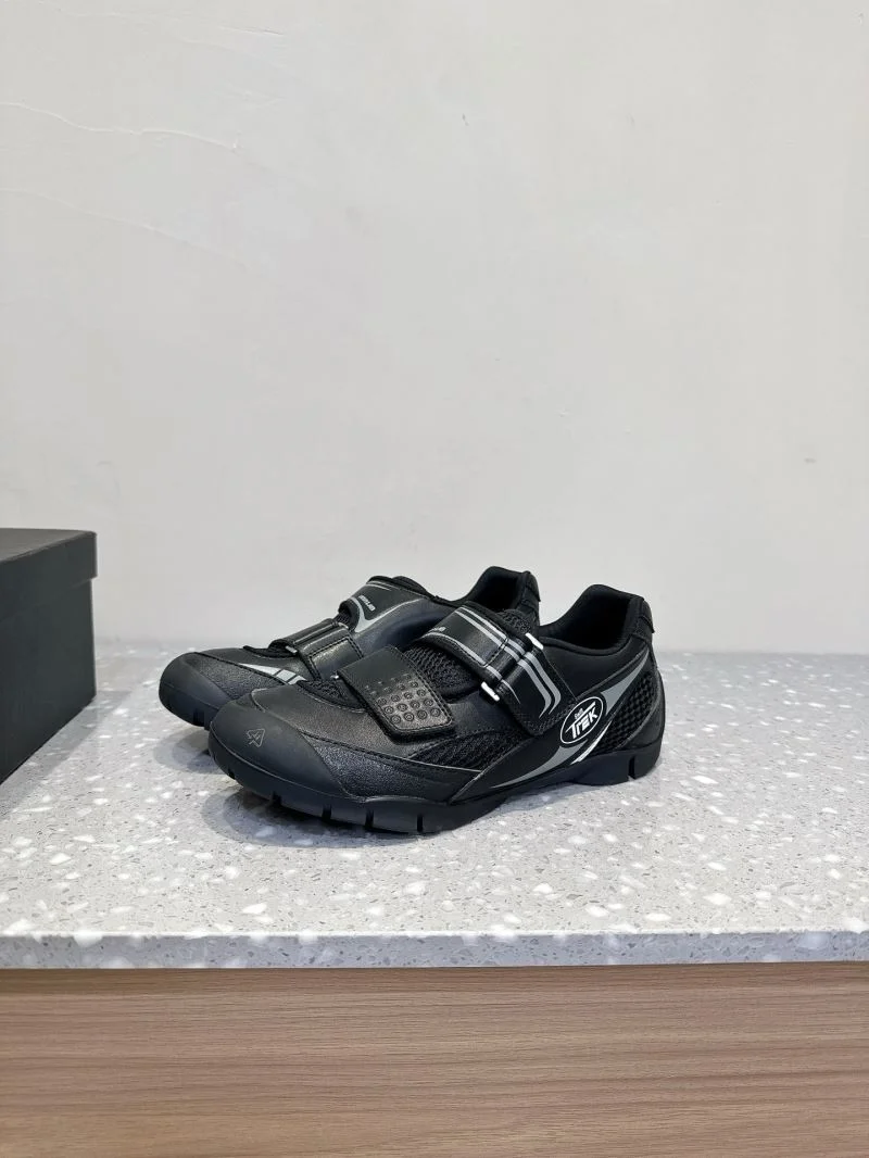 Discounted Untitlab Shoes