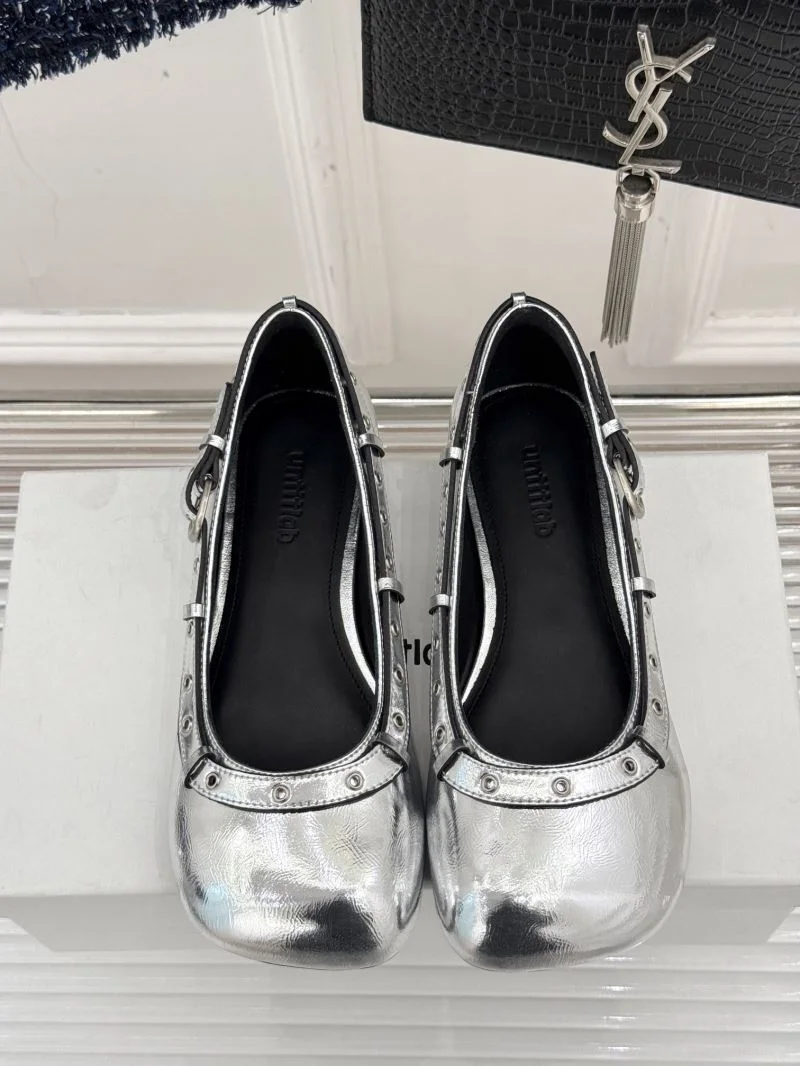 Inexpensive Untitlab Shoes