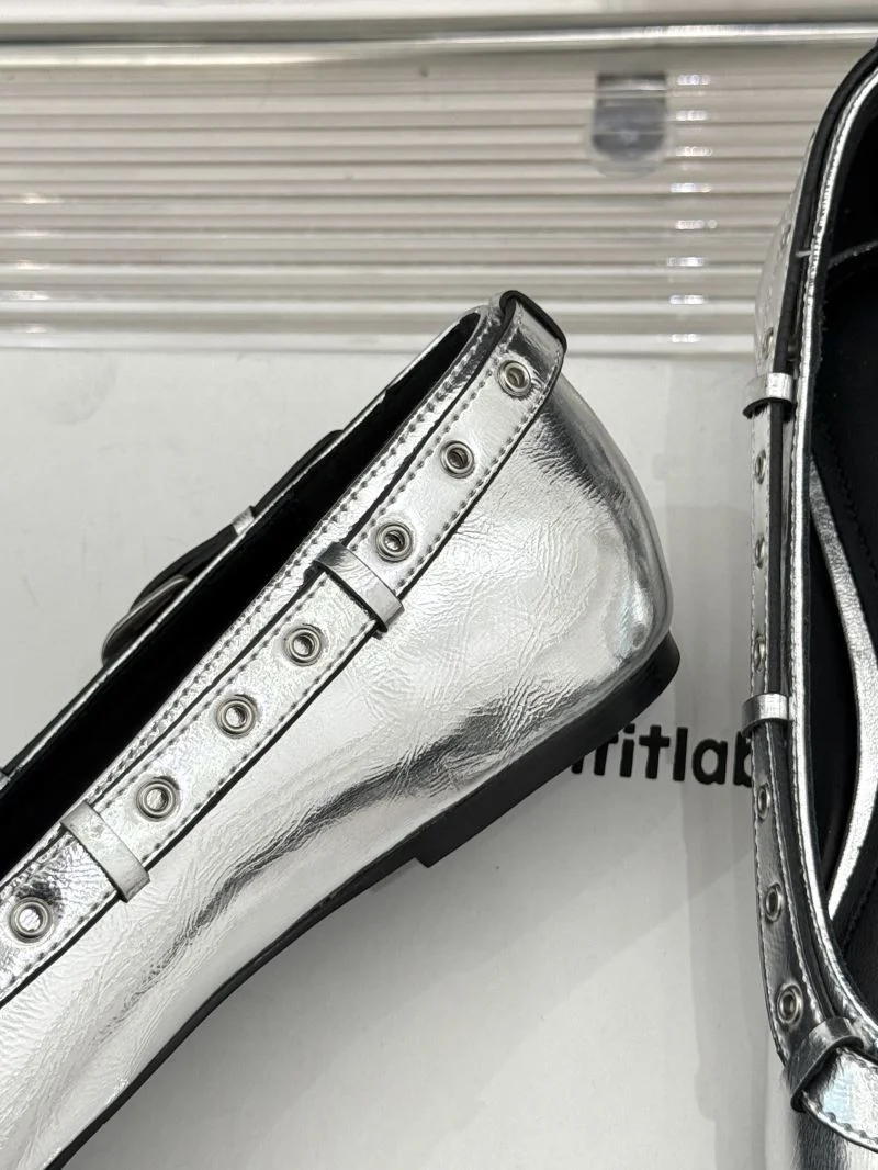 Inexpensive Untitlab Shoes