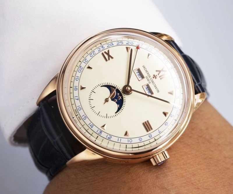 Top mirror VACHERON CONSTANTIN Watches