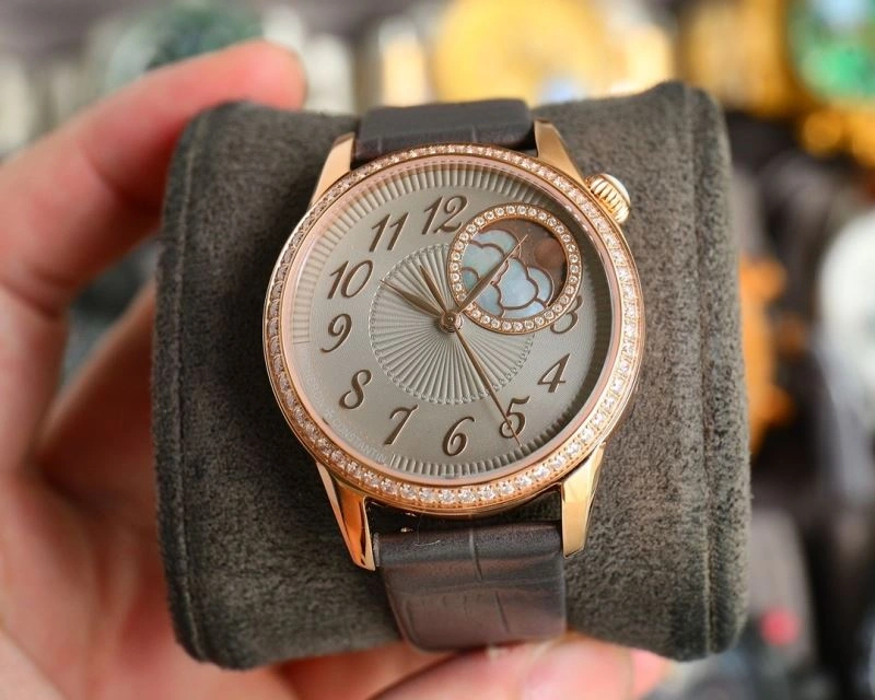 Top mirror VACHERON CONSTANTIN Watches