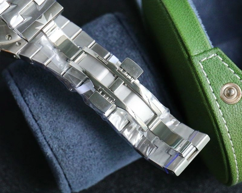 Top mirror VACHERON CONSTANTIN Watches