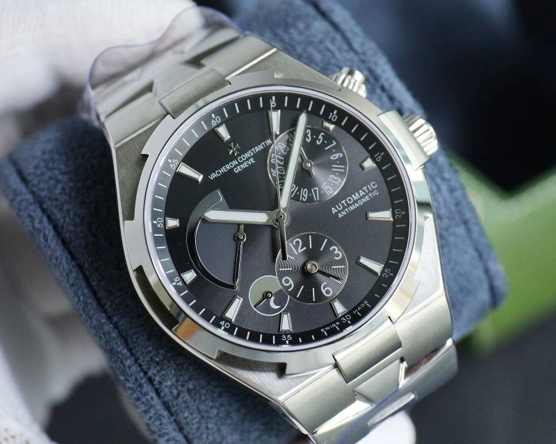 Brand-authenticated VACHERON CONSTANTIN Watches