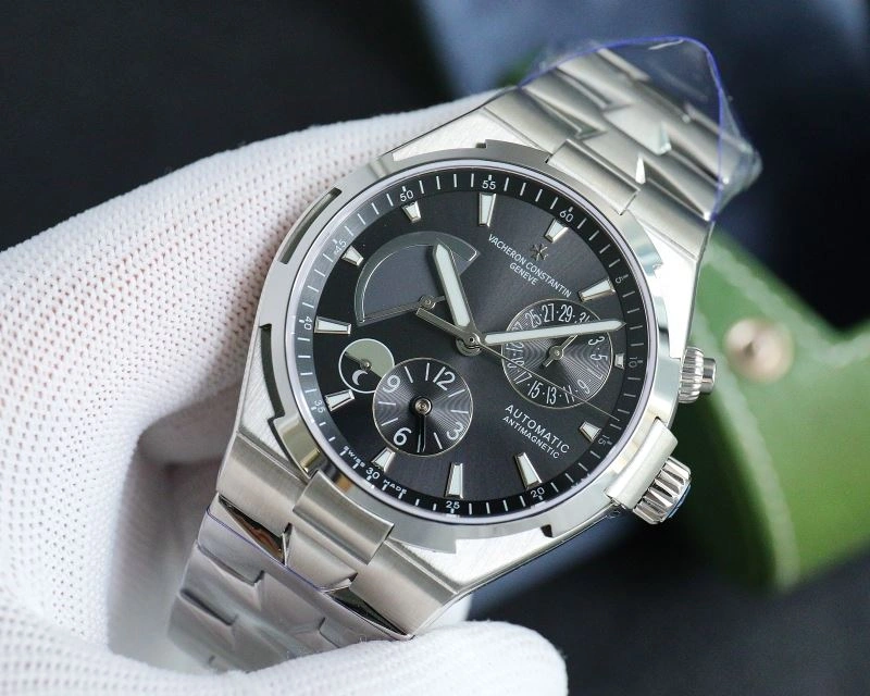 Brand-authenticated VACHERON CONSTANTIN Watches